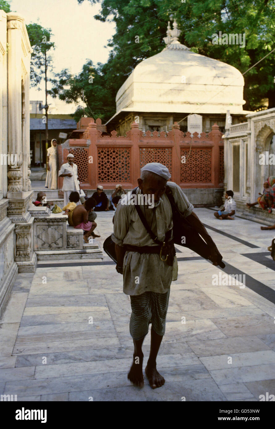 Bhishti hi-res stock photography and images - Alamy