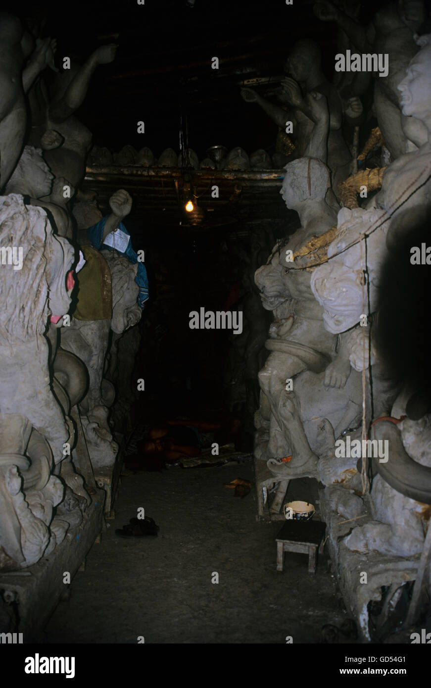 Clay idol of hindu gods hi-res stock photography and images - Alamy