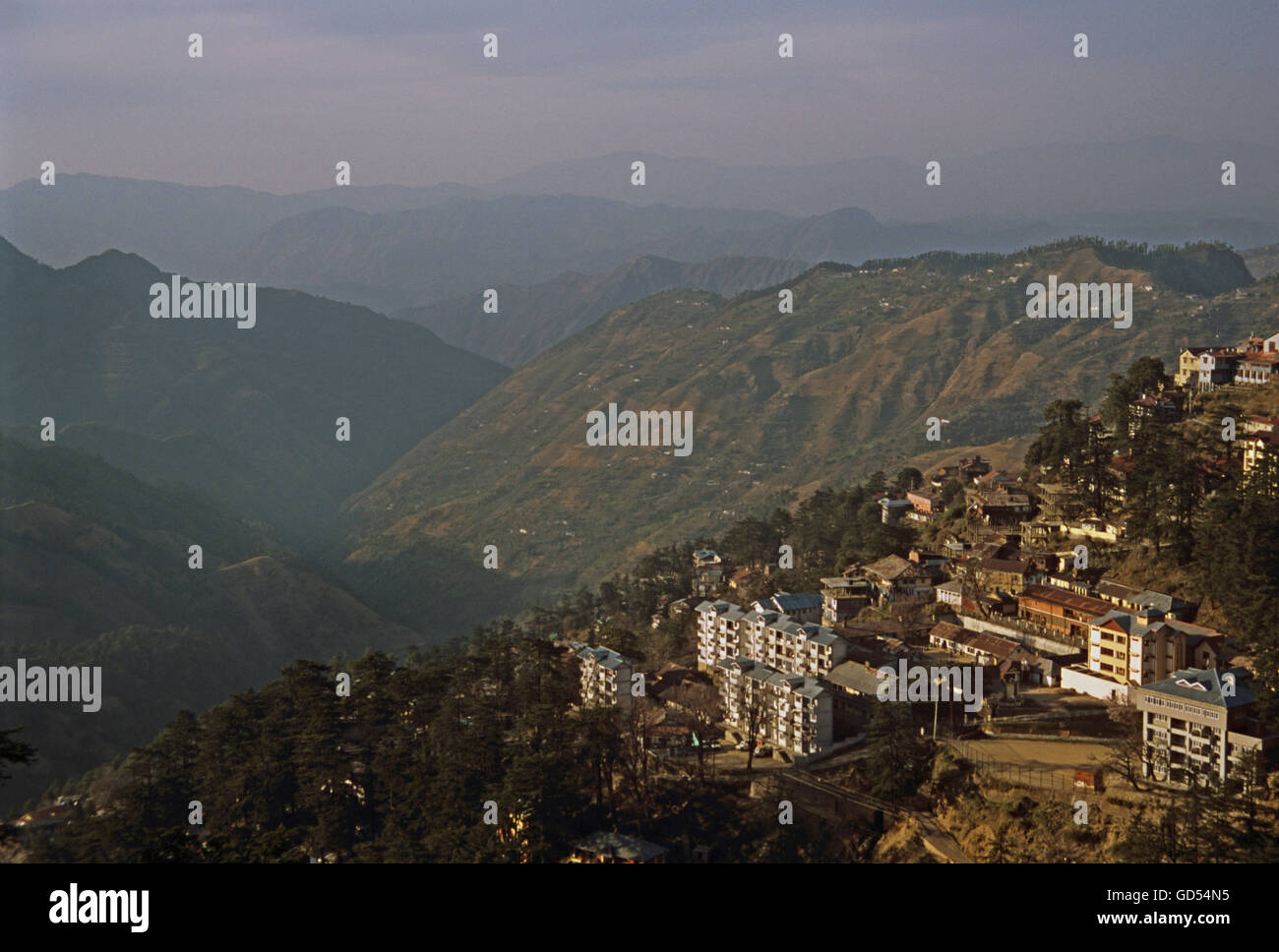 Foothills himachal hi-res stock photography and images - Alamy