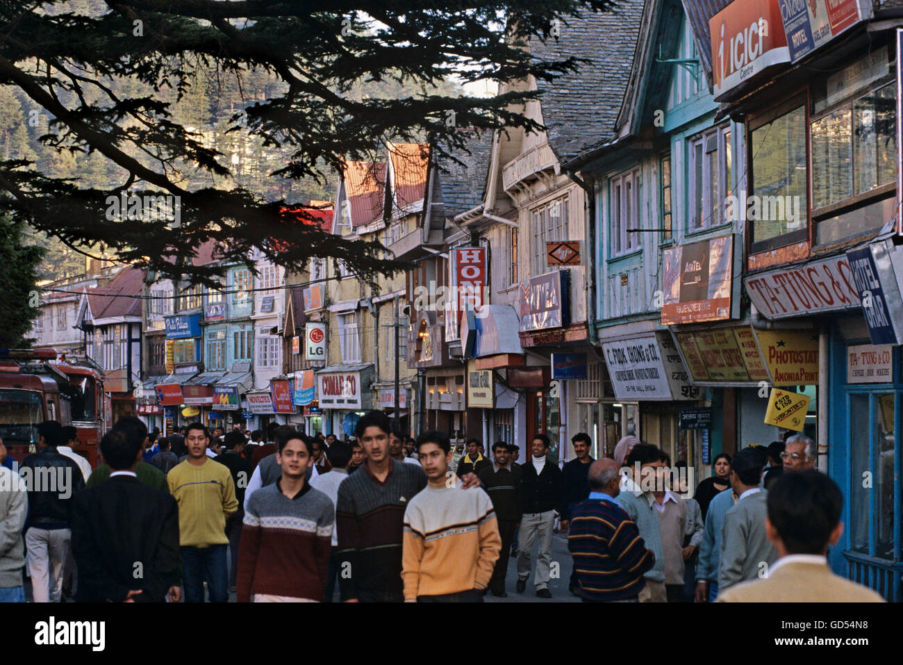 Shimla district hi-res stock photography and images - Alamy