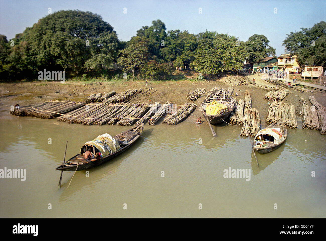 Country boats hi-res stock photography and images - Alamy