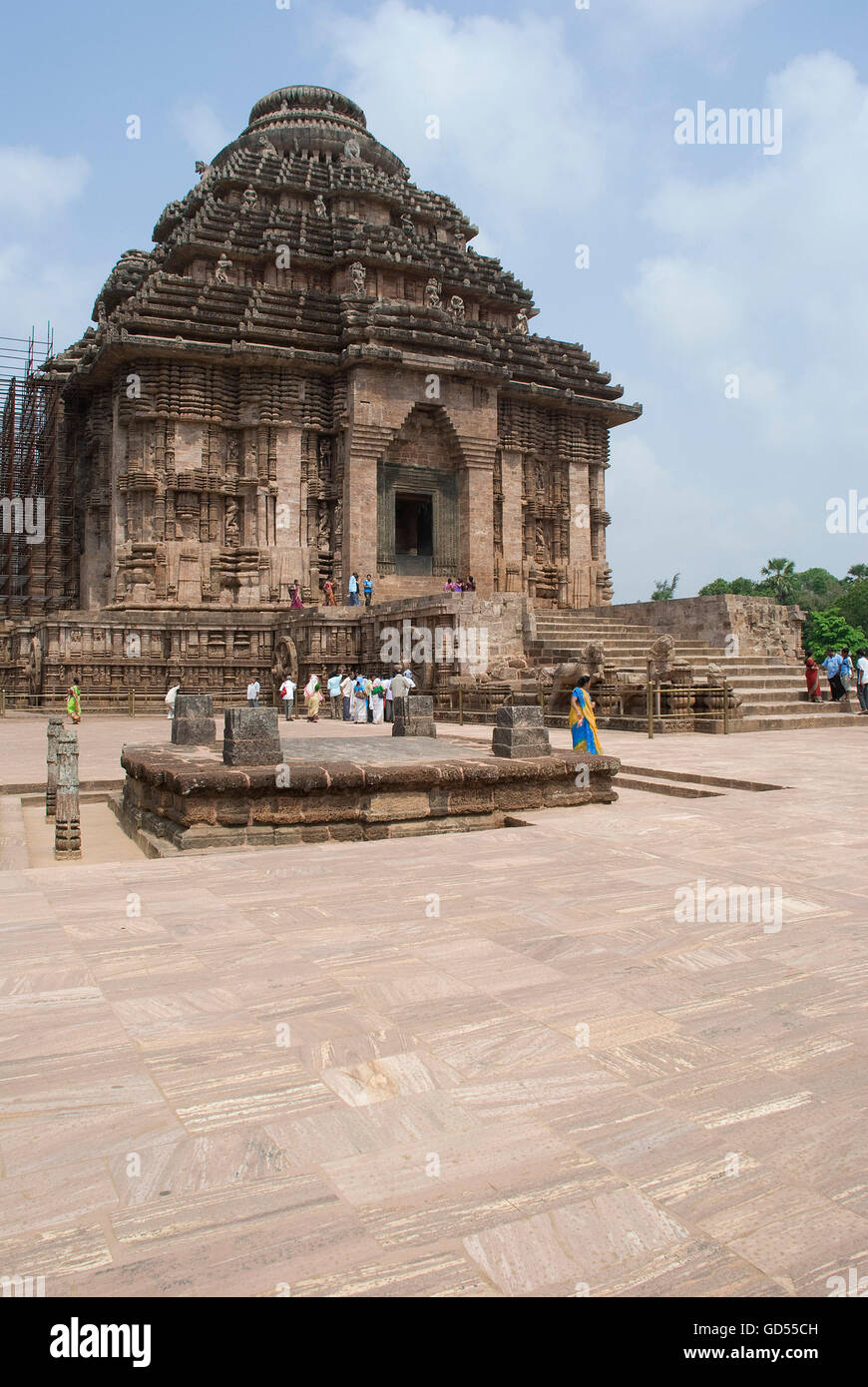 Konark sun temple complex hi-res stock photography and images - Alamy