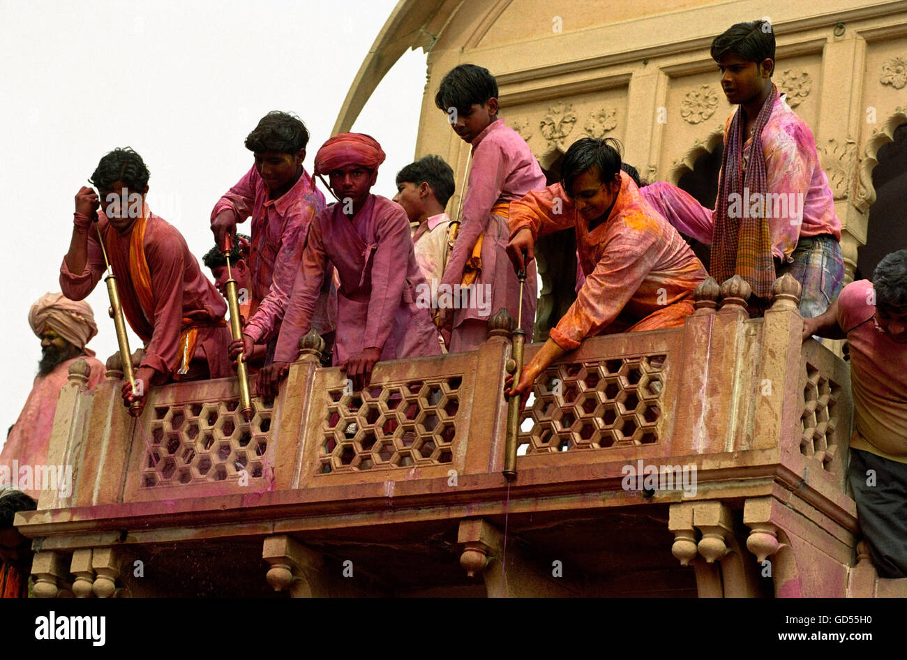 People playing holi Stock Photo - Alamy