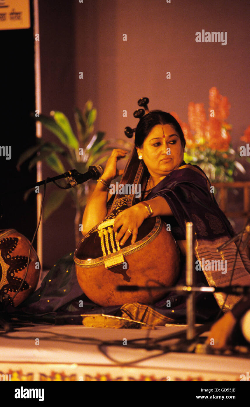 Shubha mudgal hi-res stock photography and images - Alamy