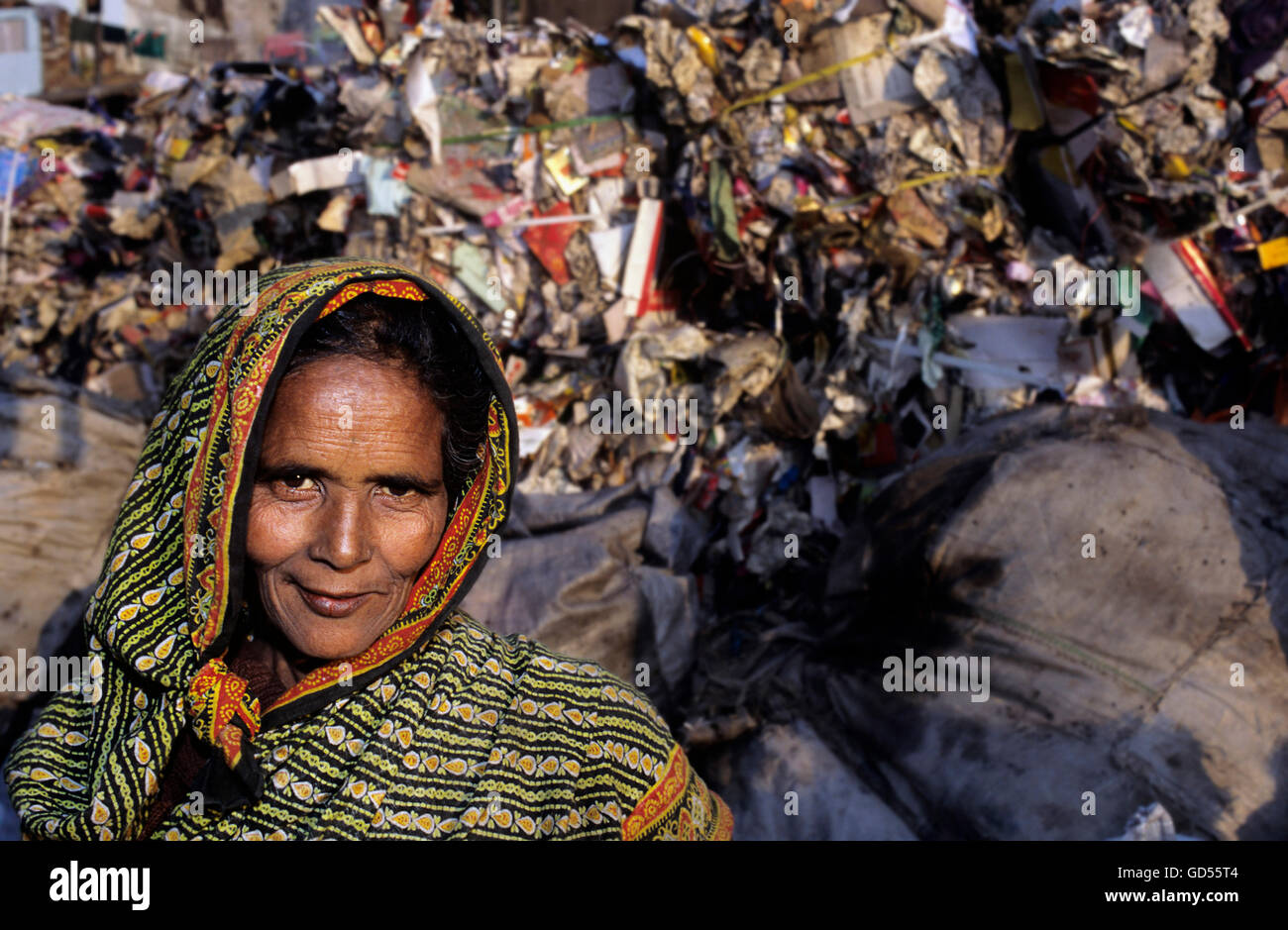 Female garbage collector hi-res stock photography and images - Alamy