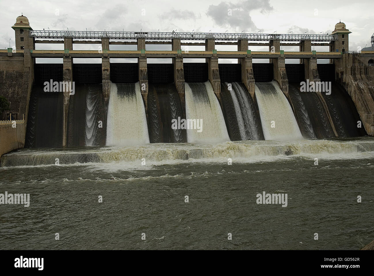 India dam tamil nadu hi-res stock photography and images - Alamy