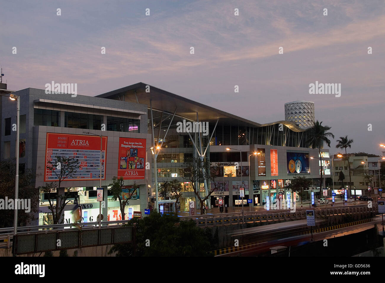 Atria mall hi-res stock photography and images - Alamy