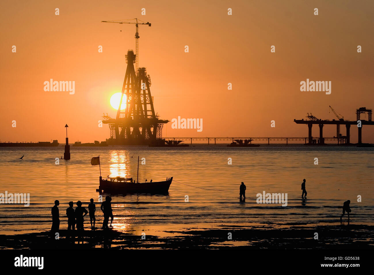 Construction of Bandra Worli Sea Link Stock Photo - Alamy