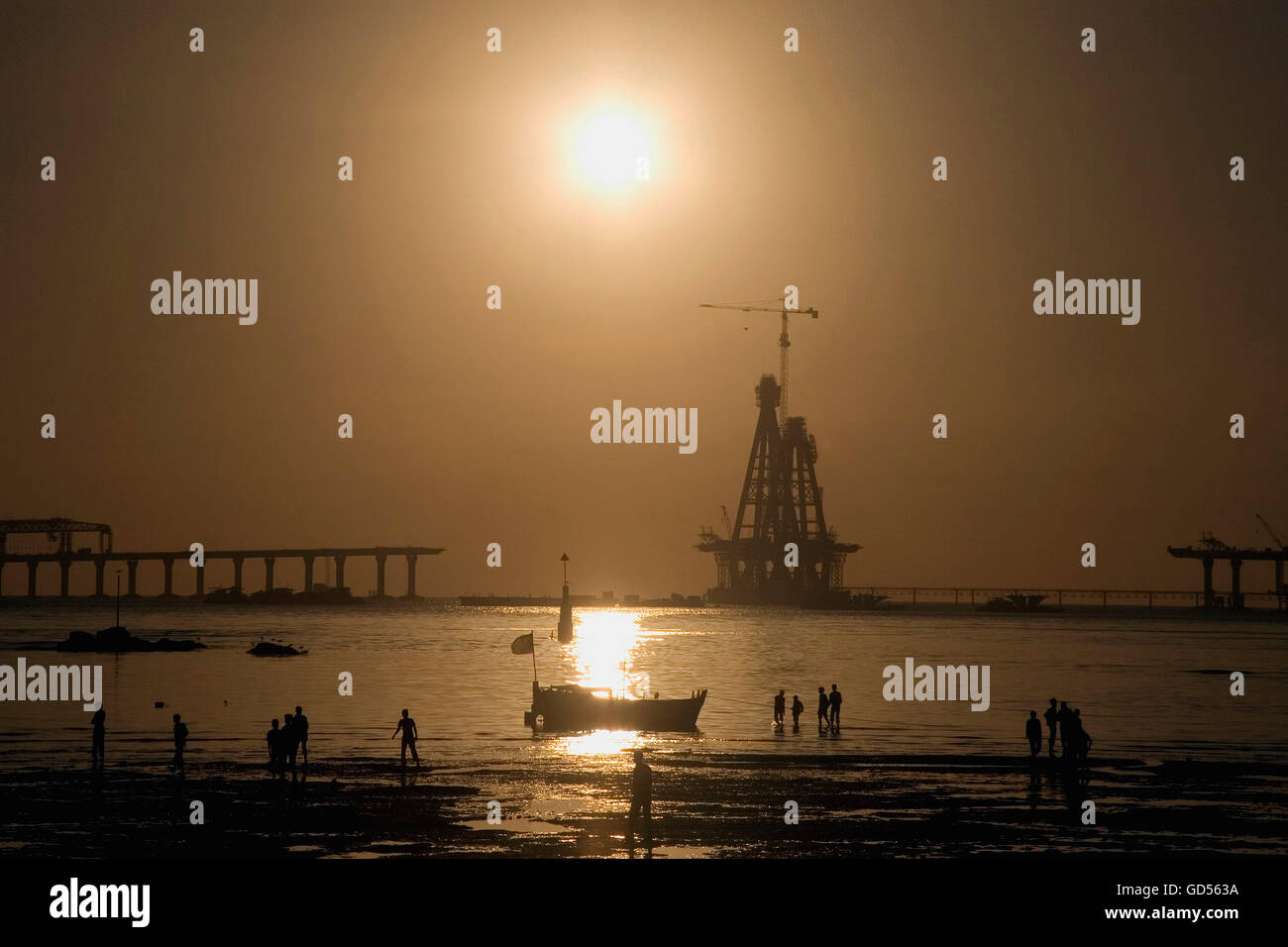 Construction of Bandra Worli Sea Link Stock Photo - Alamy
