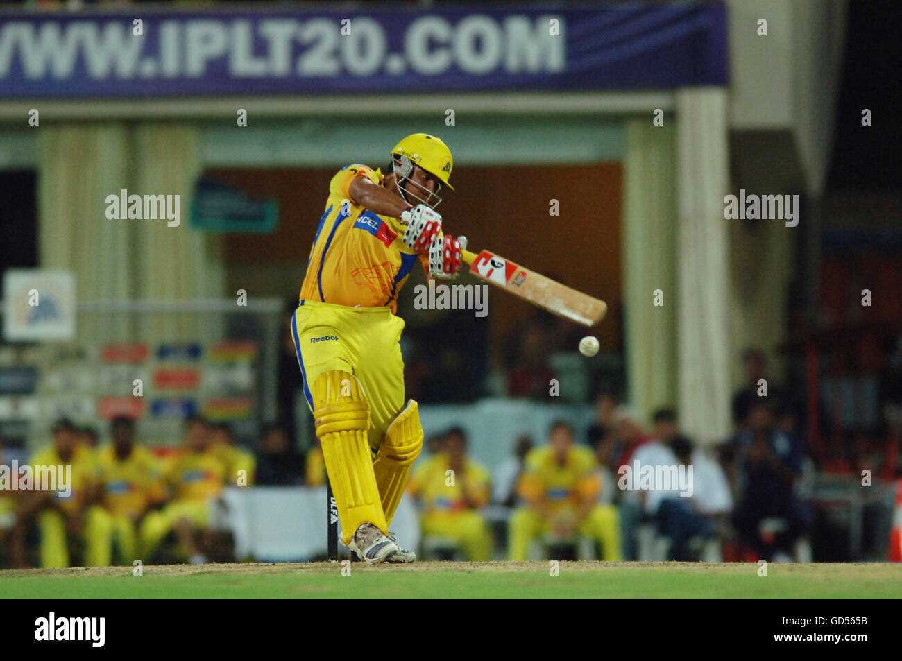 Suresh raina ipl hi-res stock photography and images - Alamy Suresh raina ipl hi-res stock photography and images - Alamy