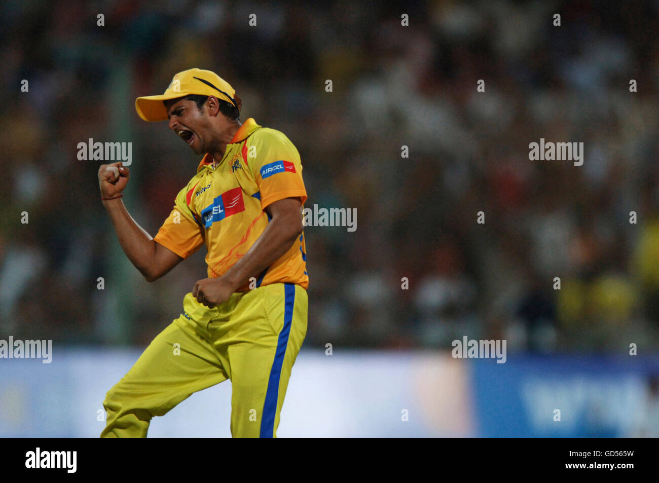 Raina Dhoni Csk Wallpapers