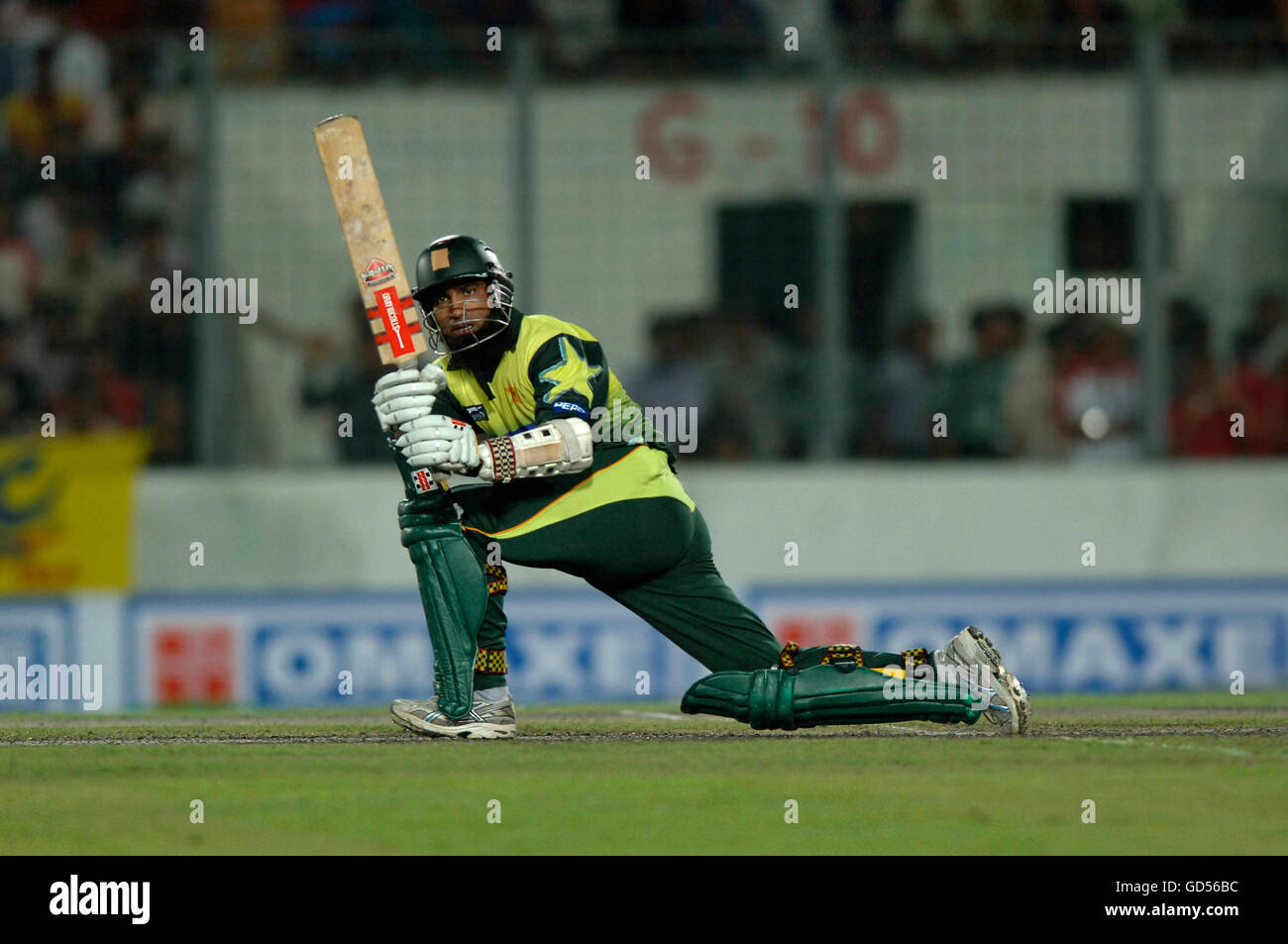 Yousuf hi-res stock photography and images - Alamy