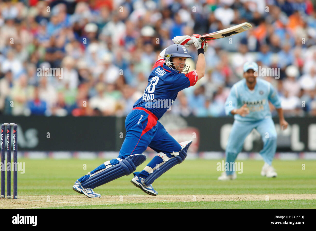 Matt prior batting hi-res stock photography and images - Alamy