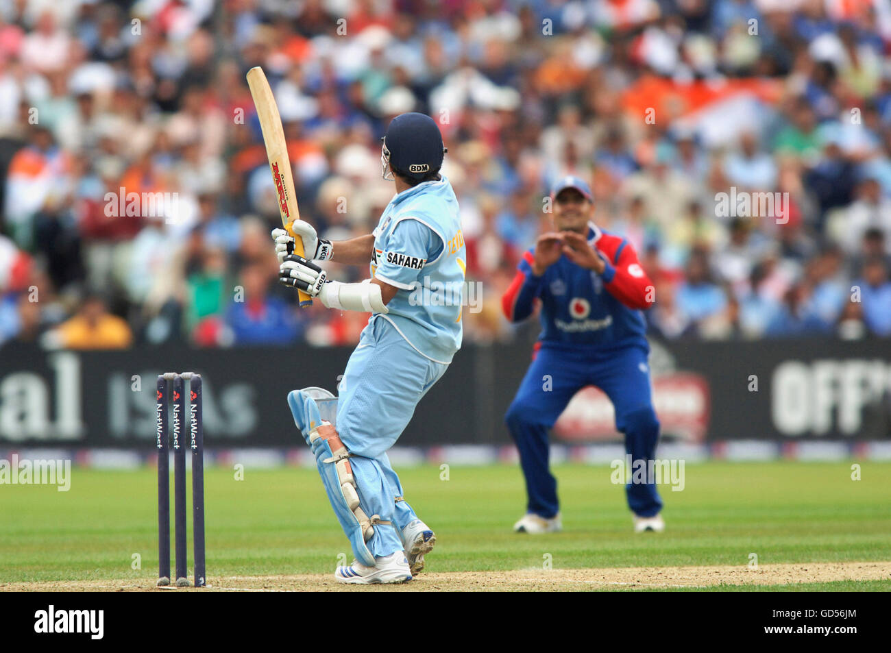 Sachin batting hi-res stock photography and images - Alamy