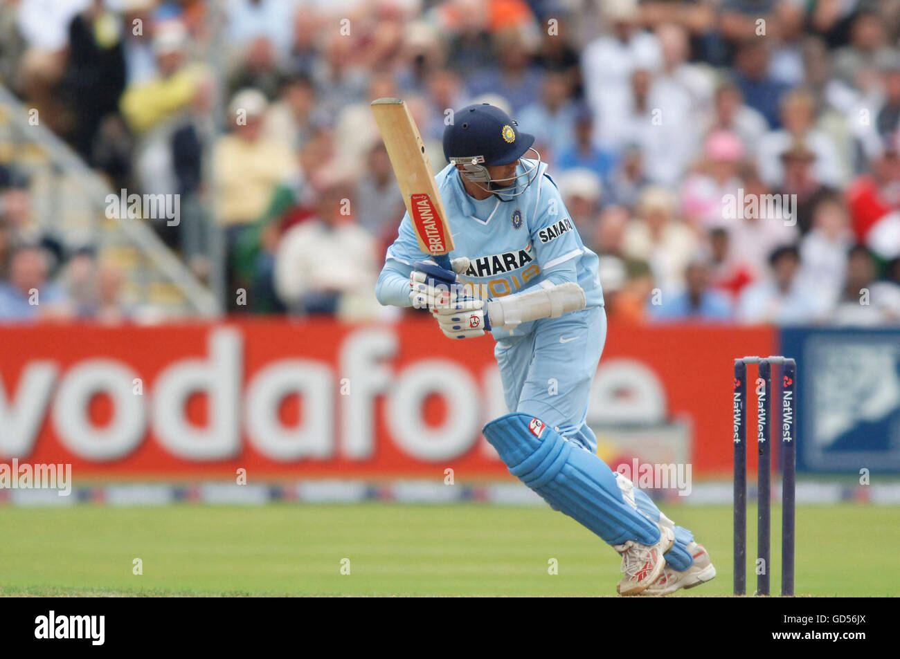 Indian cricketer rahul dravid hi-res stock photography and images - Alamy