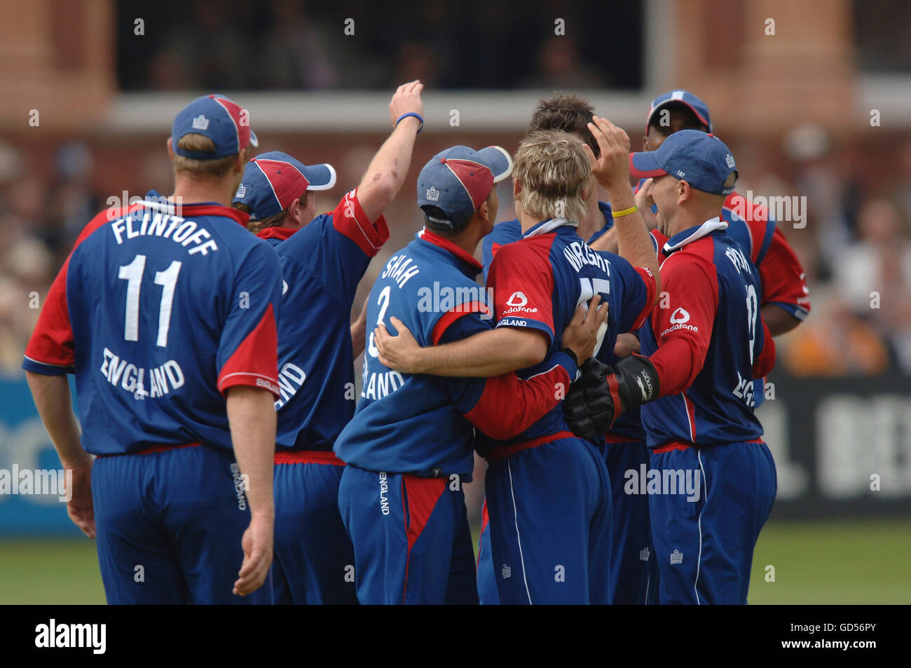 England team celebrating Stock Photo - Alamy