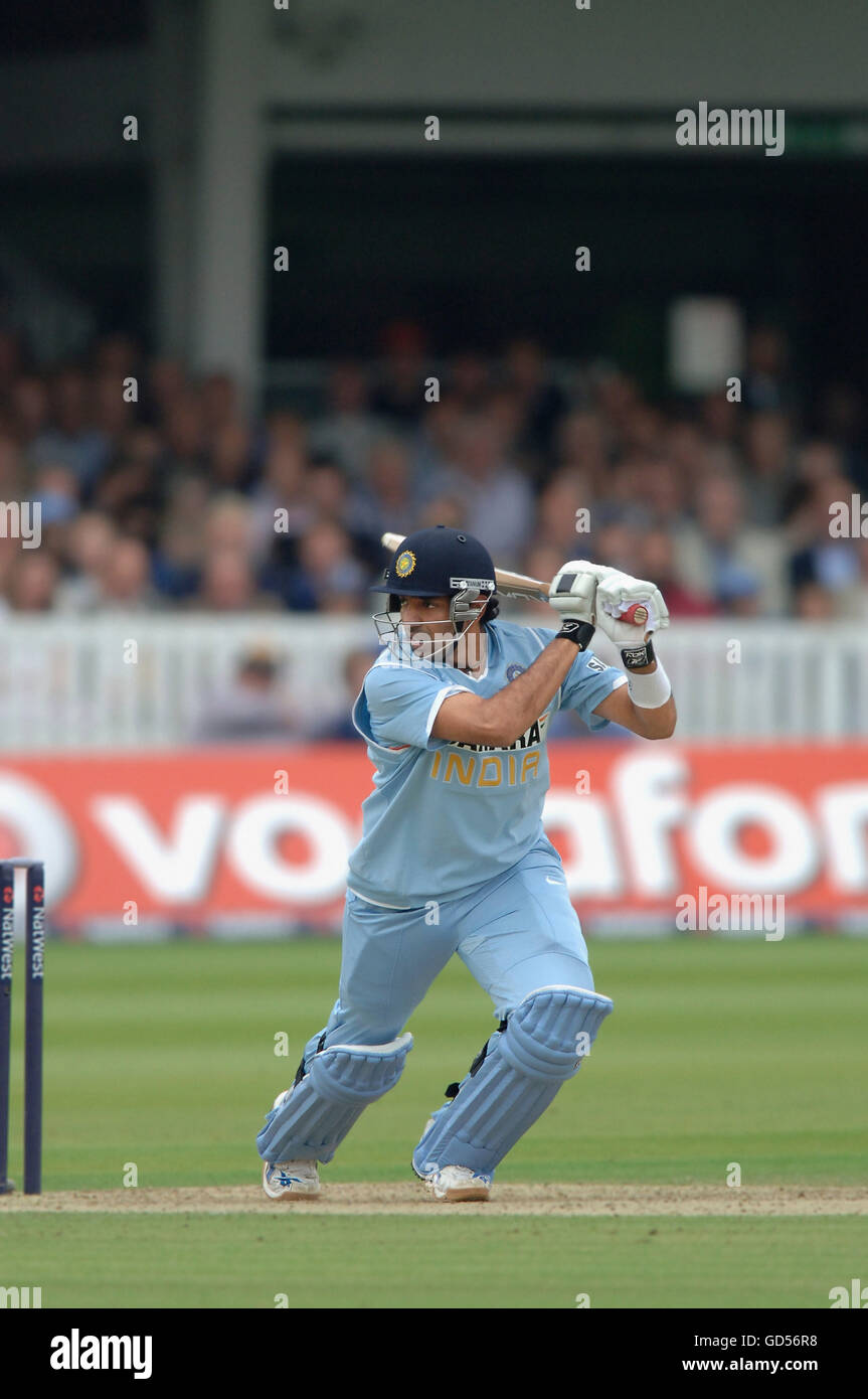 Robin uthappa hi-res stock photography and images - Alamy