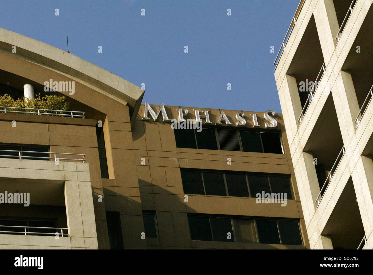 Mphasis hi-res stock photography and images - Alamy