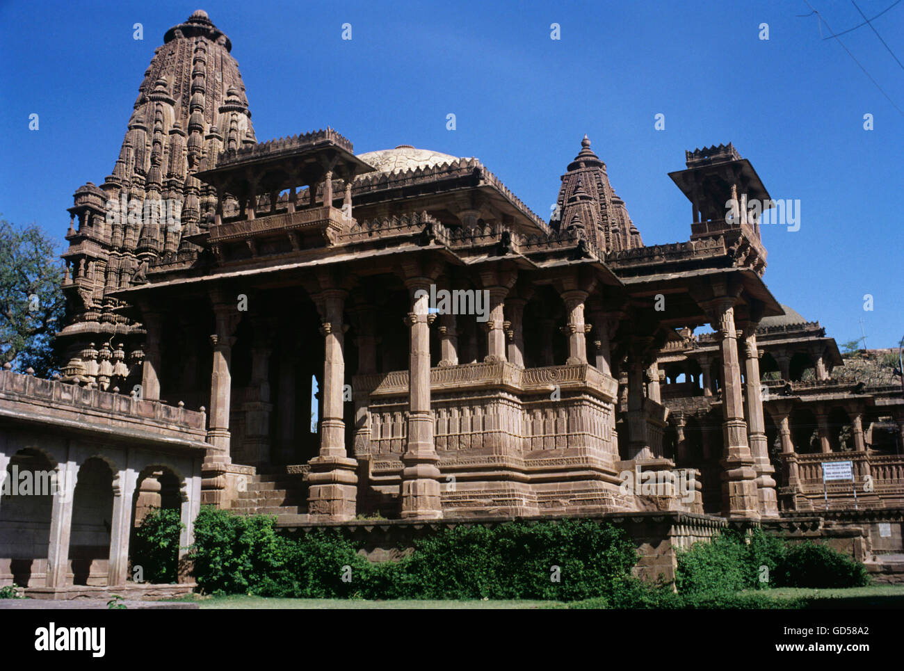 Mandore temple hi-res stock photography and images - Alamy