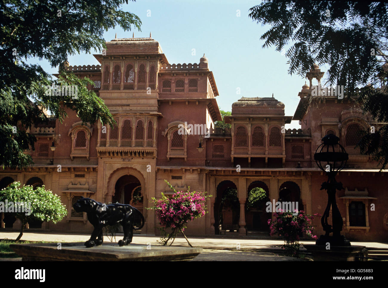Gajner palace hi-res stock photography and images - Alamy