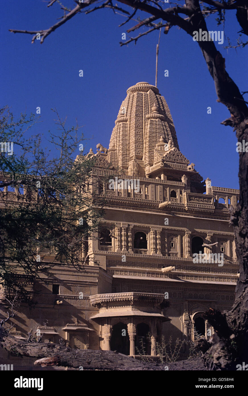 Amar Sagar Jain temple Stock Photo - Alamy