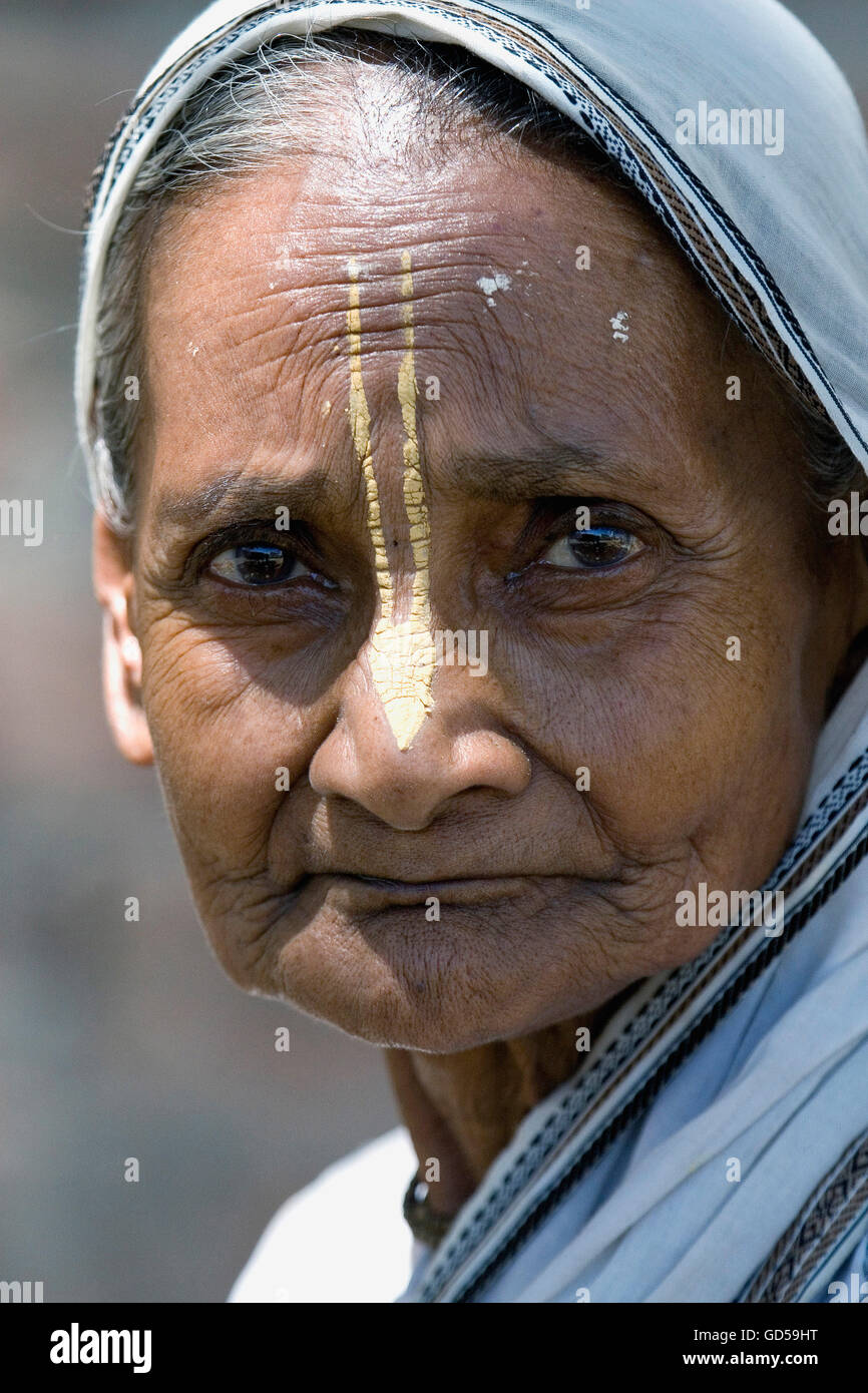 Old widow women hi-res stock photography and images - Alamy