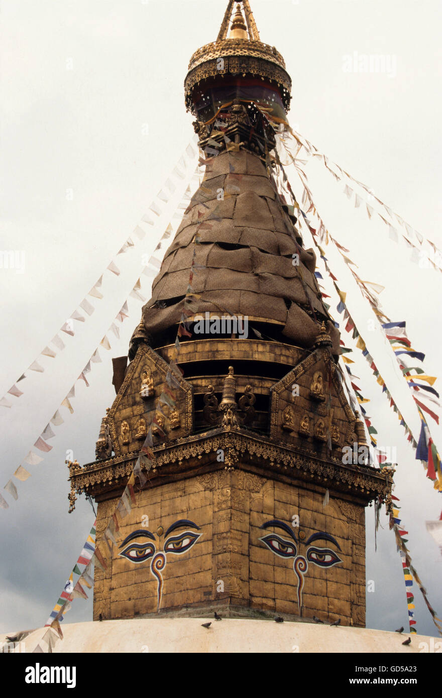 Swambhunath stupa hi-res stock photography and images - Alamy