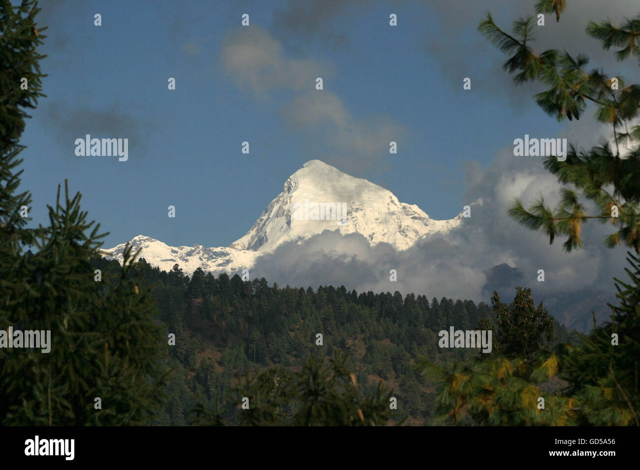 Jhomolhari hi-res stock photography and images - Alamy