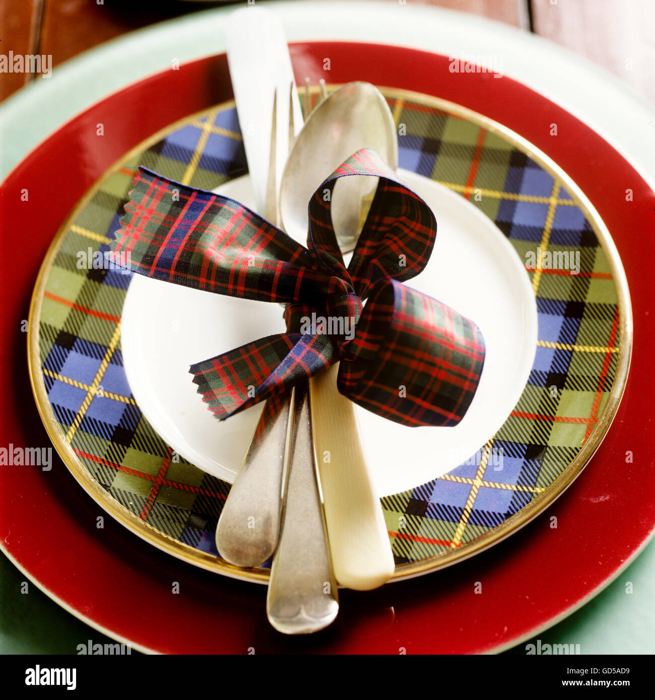 Tartan ribbon hi-res stock photography and images - Alamy