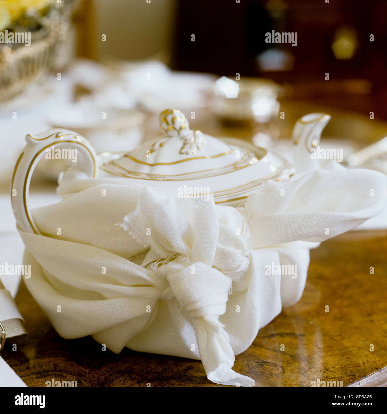 Old fashioned tea Stock Photo - Alamy