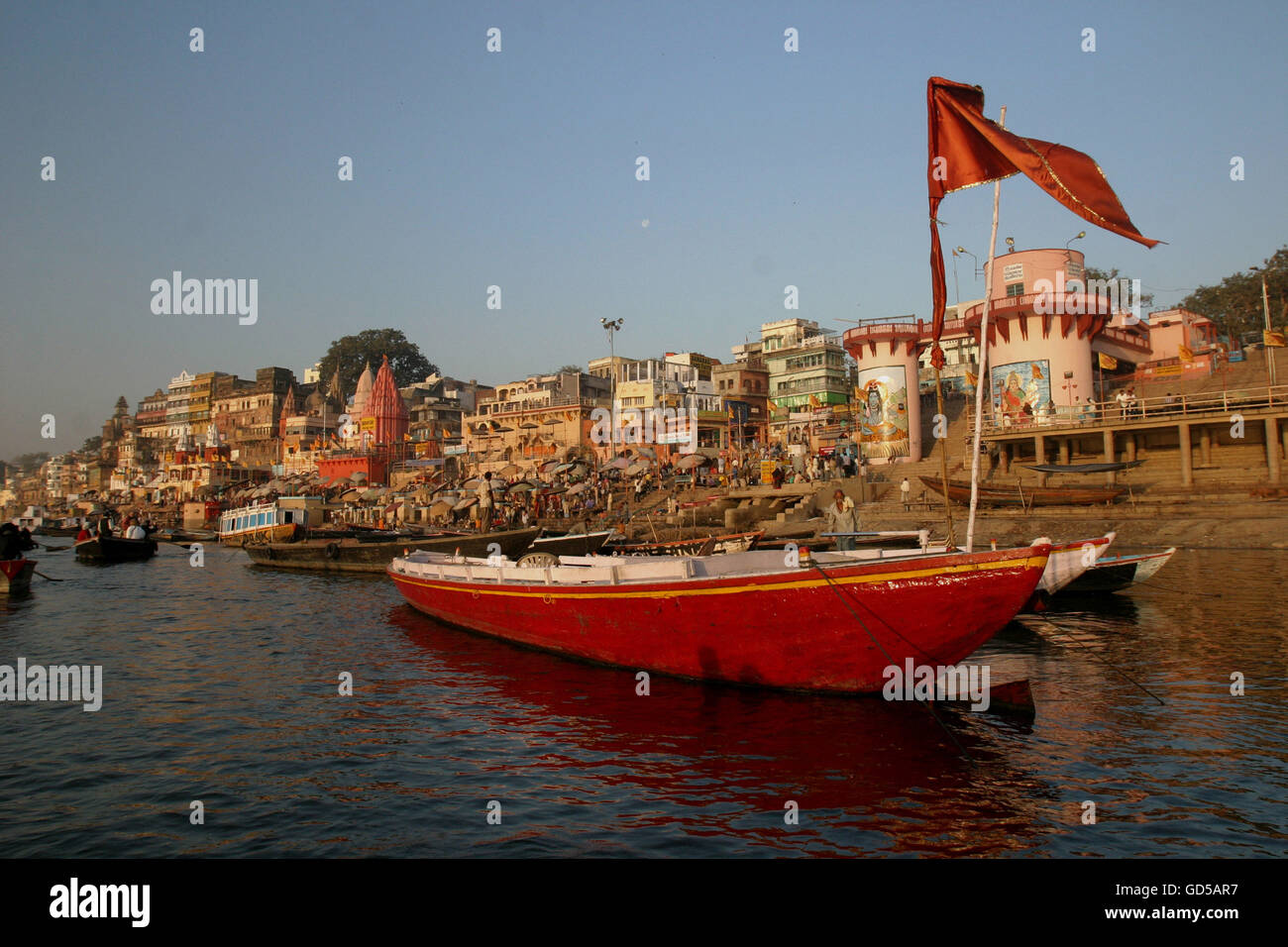 Boat at the ghats Stock Photo - Alamy