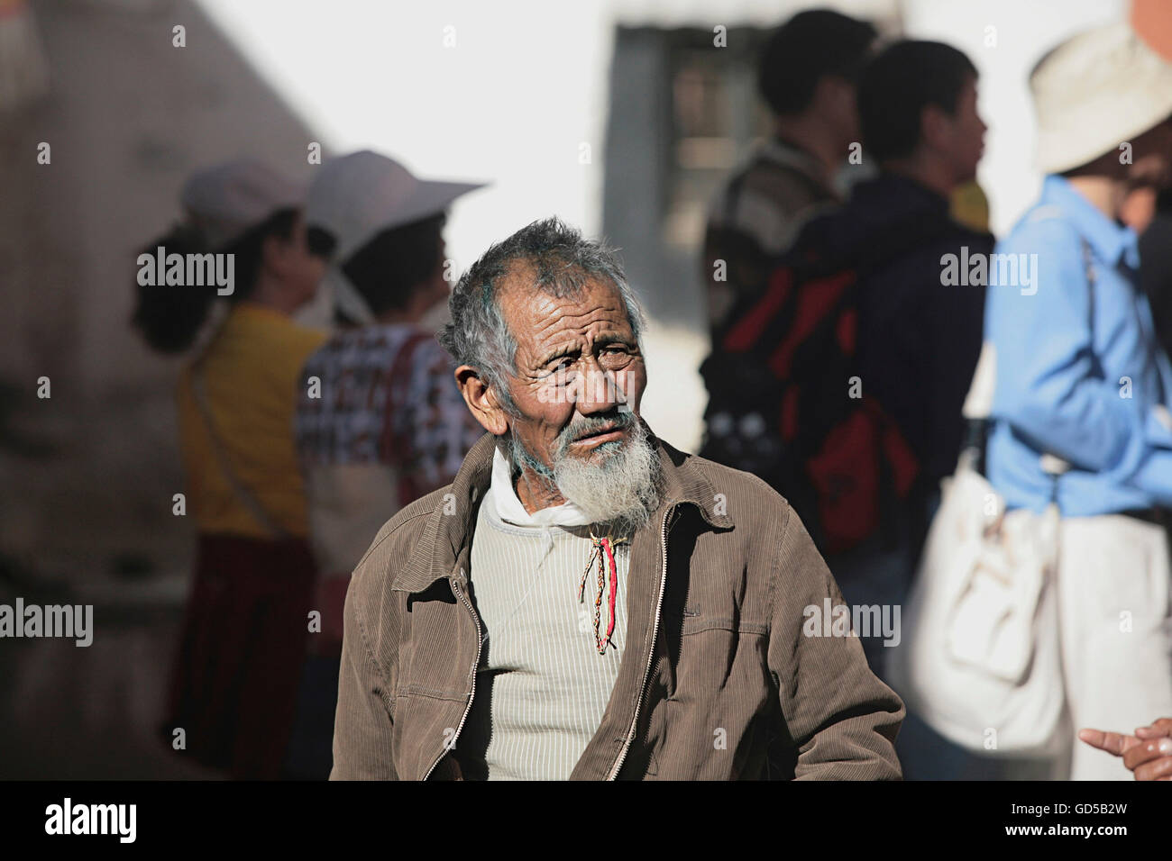 Tibetan Senior Citizen High Resolution Stock Photography and Images - Alamy