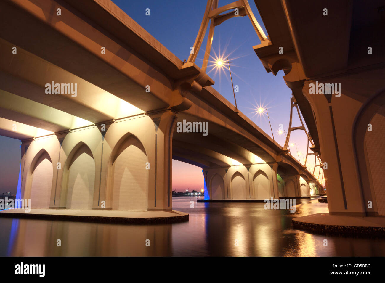 Business Bay Crossing in Dubai Creek Stock Photo - Alamy