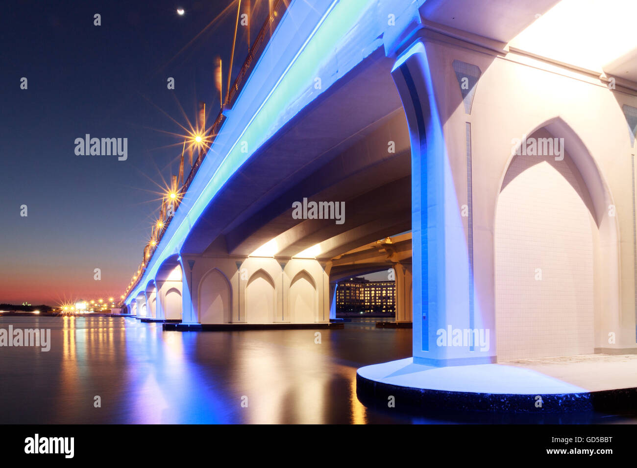 Business Bay Crossing in Dubai Creek Stock Photo - Alamy