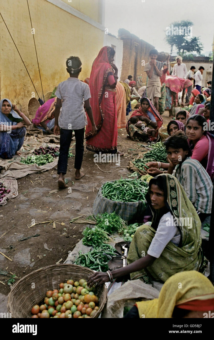 Bhil tribal market Stock Photo - Alamy