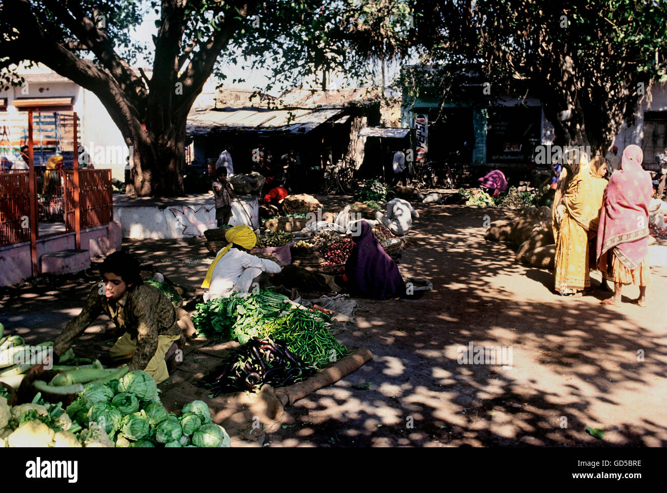 Sabzi market hi-res stock photography and images - Alamy