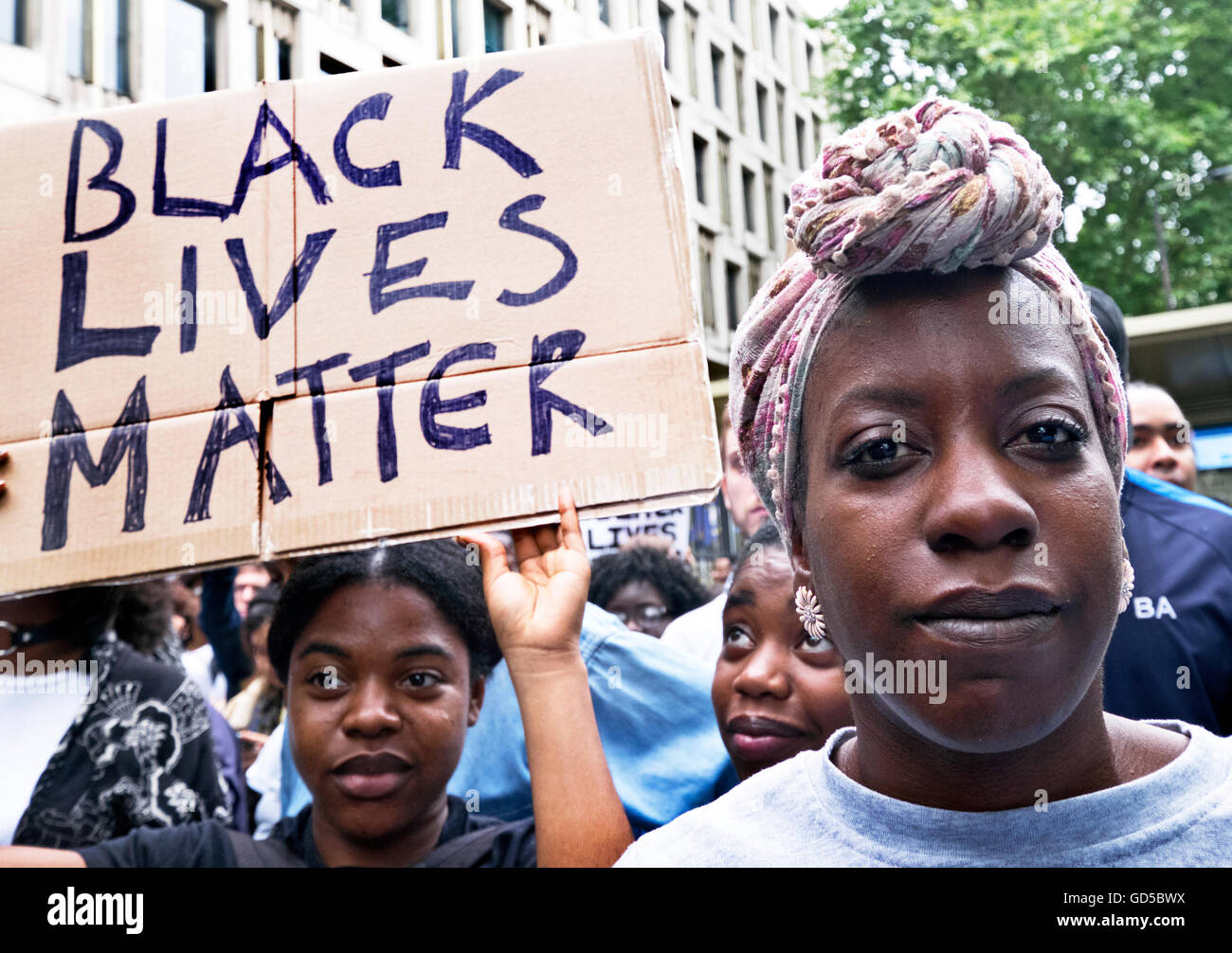 Racial equality protest hi-res stock photography and images - Alamy