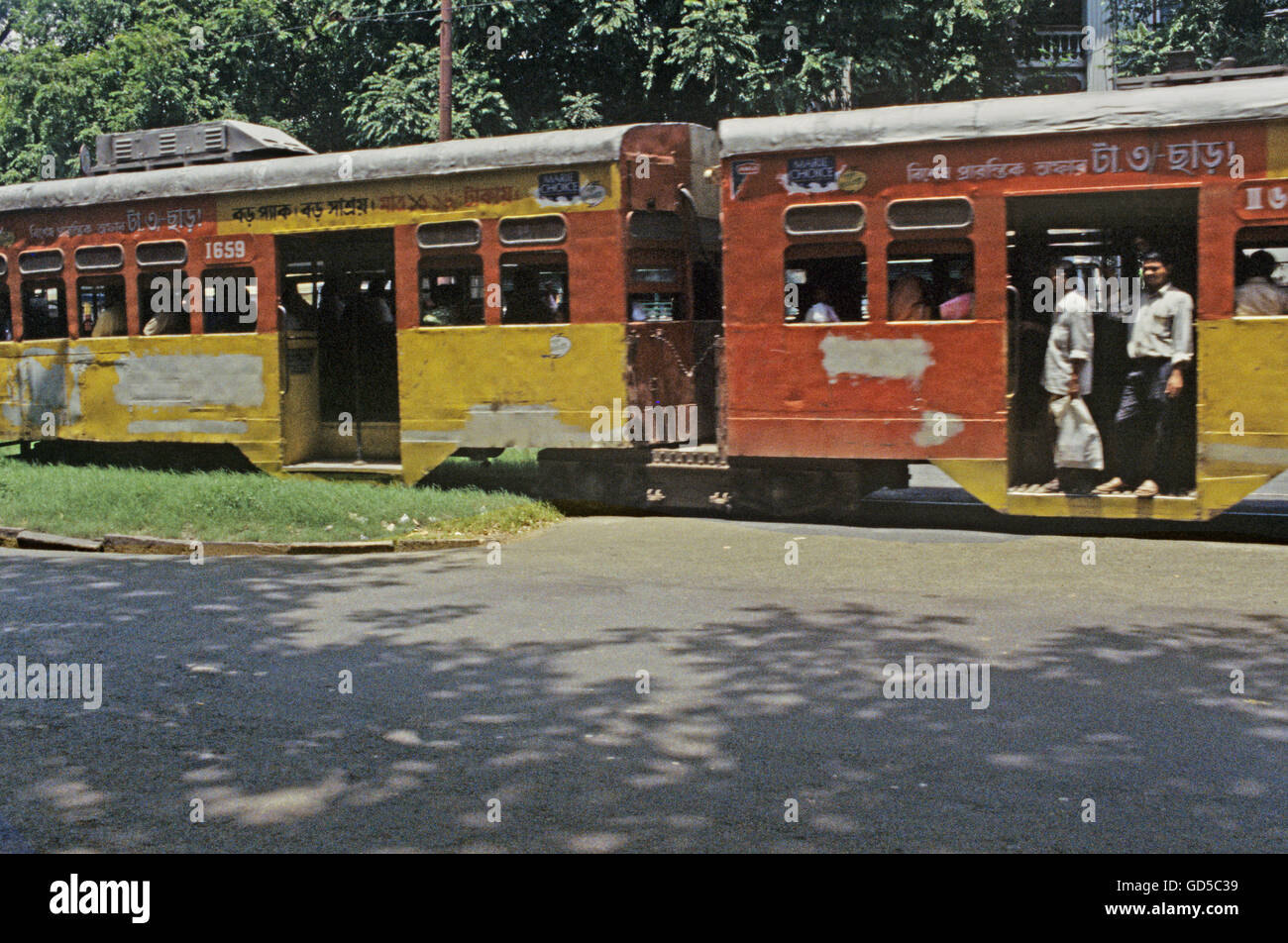 Calcutta trams hi-res stock photography and images - Alamy