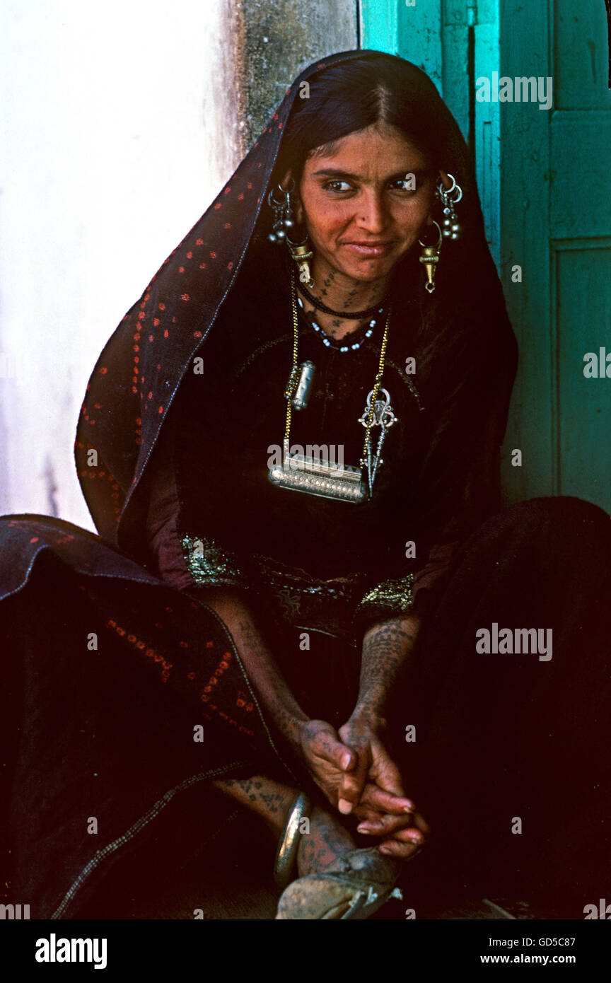 Rabari tribal woman Stock Photo - Alamy