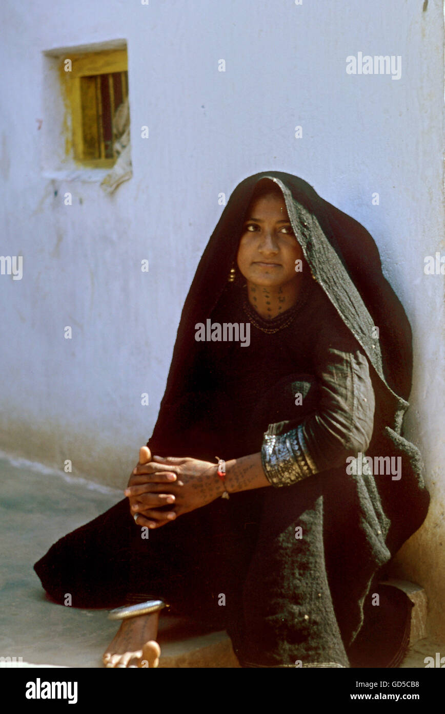 Rabari tribal woman Stock Photo - Alamy