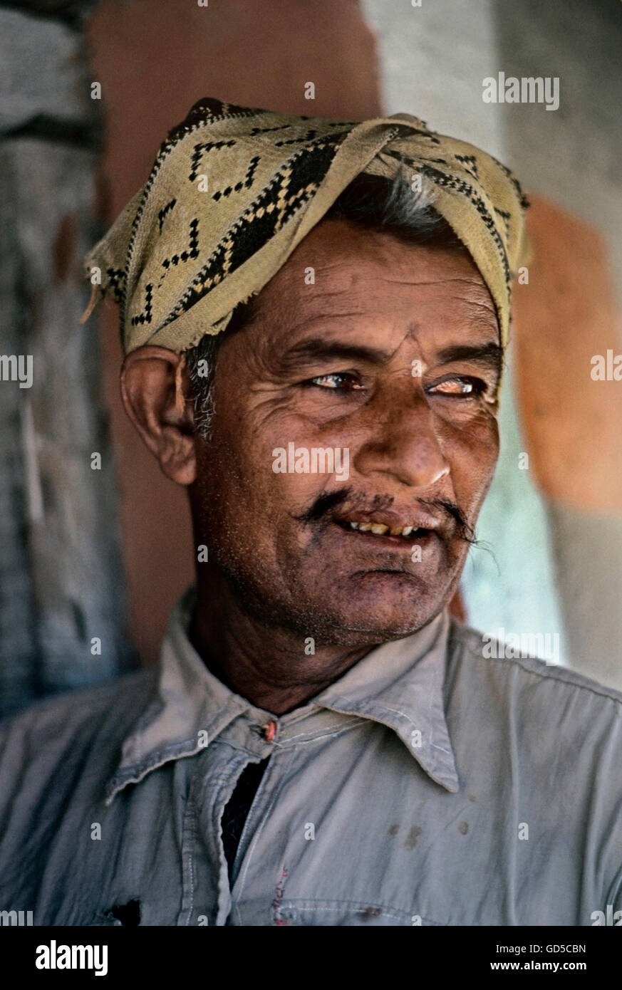 Portrait of Muslim man Stock Photo - Alamy