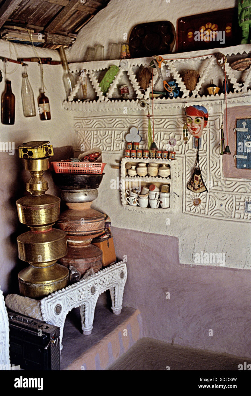 Interior of kutch house at gujarat hi-res stock photography and images ...