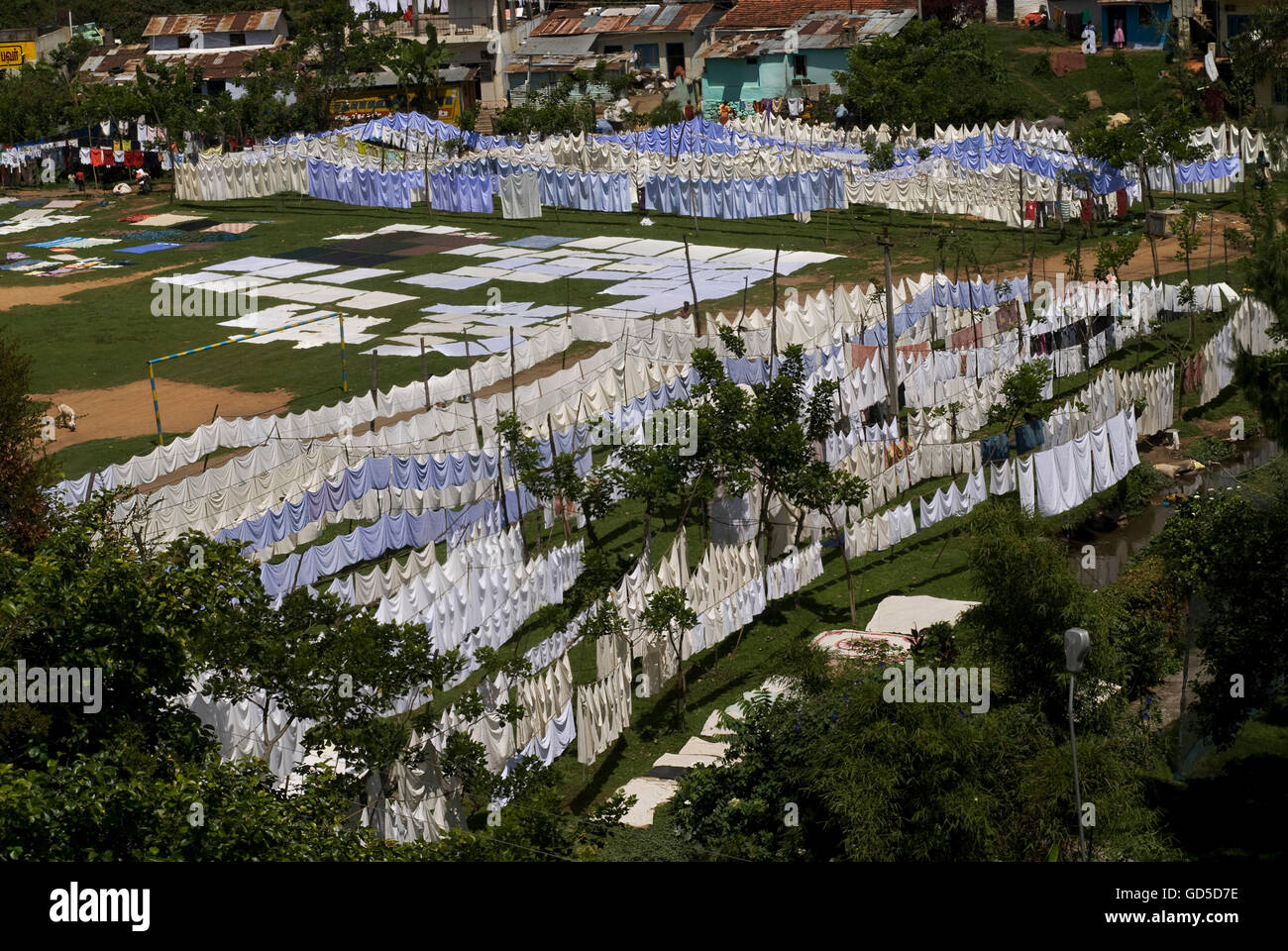Drying clothes south india hi-res stock photography and images - Alamy