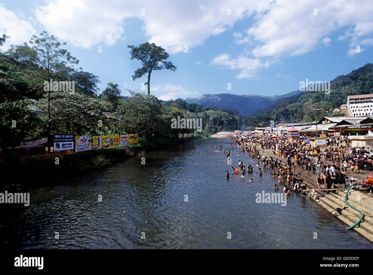Pamba river hi-res stock photography and images - Alamy