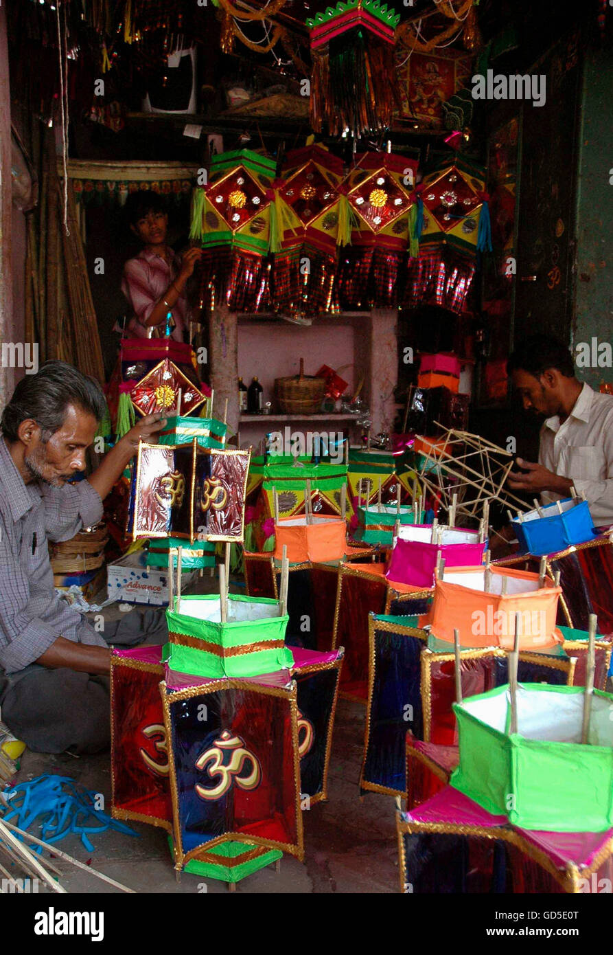 Man making paper lanterns Stock Photo - Alamy