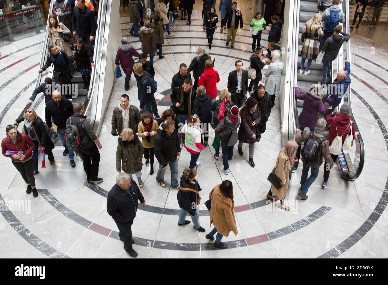 Cabot square mall hi-res stock photography and images - Alamy