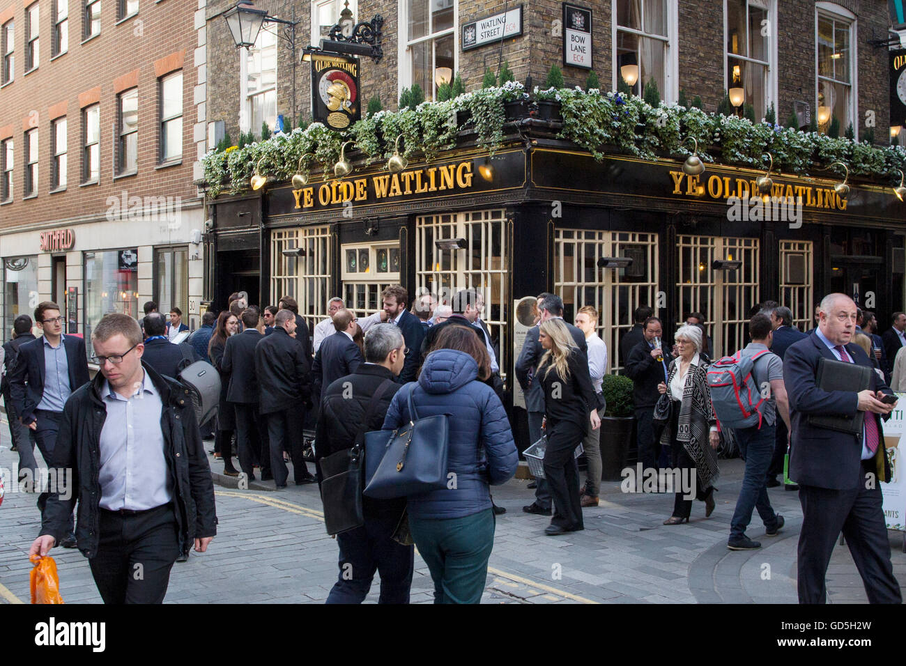Office workers in The City of London, England, UK Stock Photo - Alamy