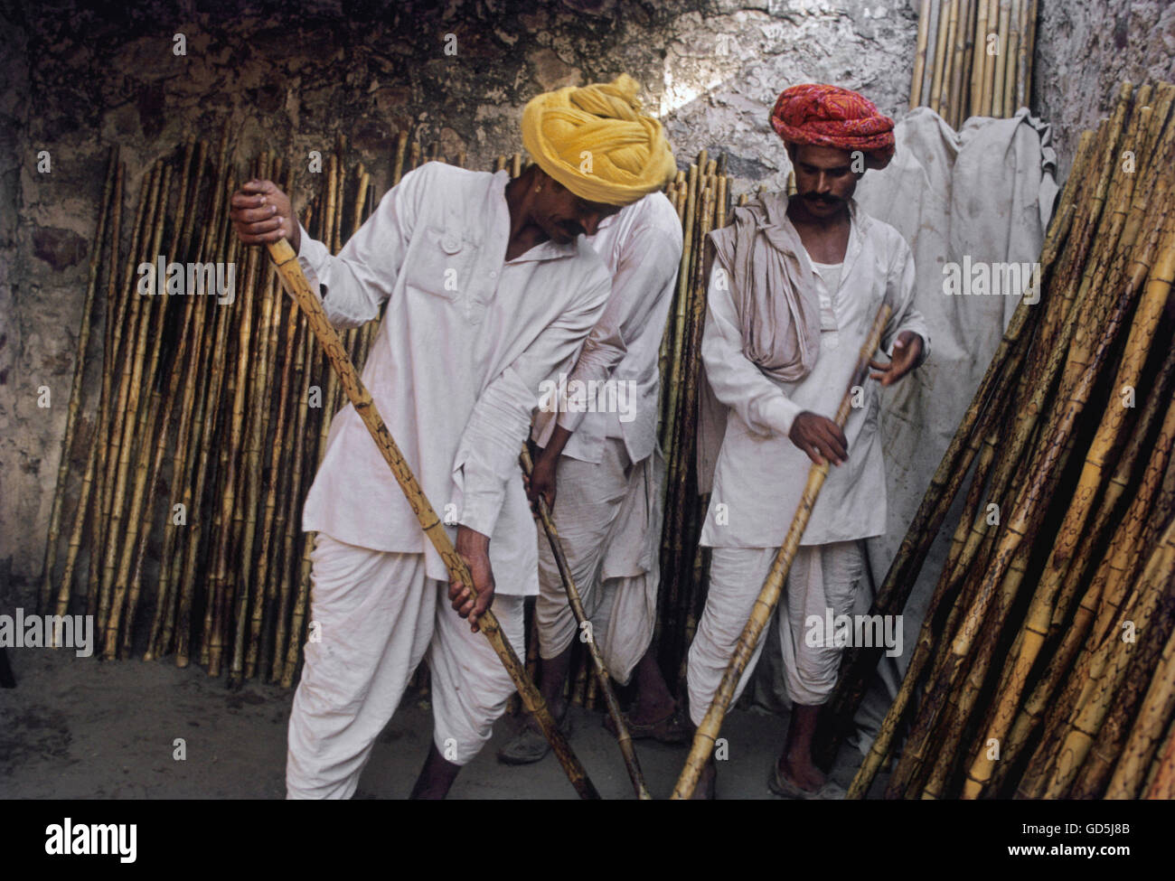 Gobar and husk hi-res stock photography and images - Alamy