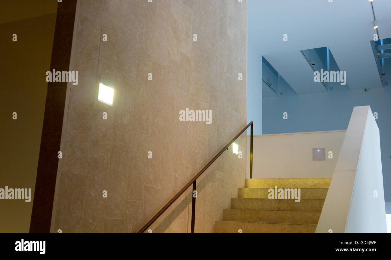 Modern marble staircase Stock Photo - Alamy