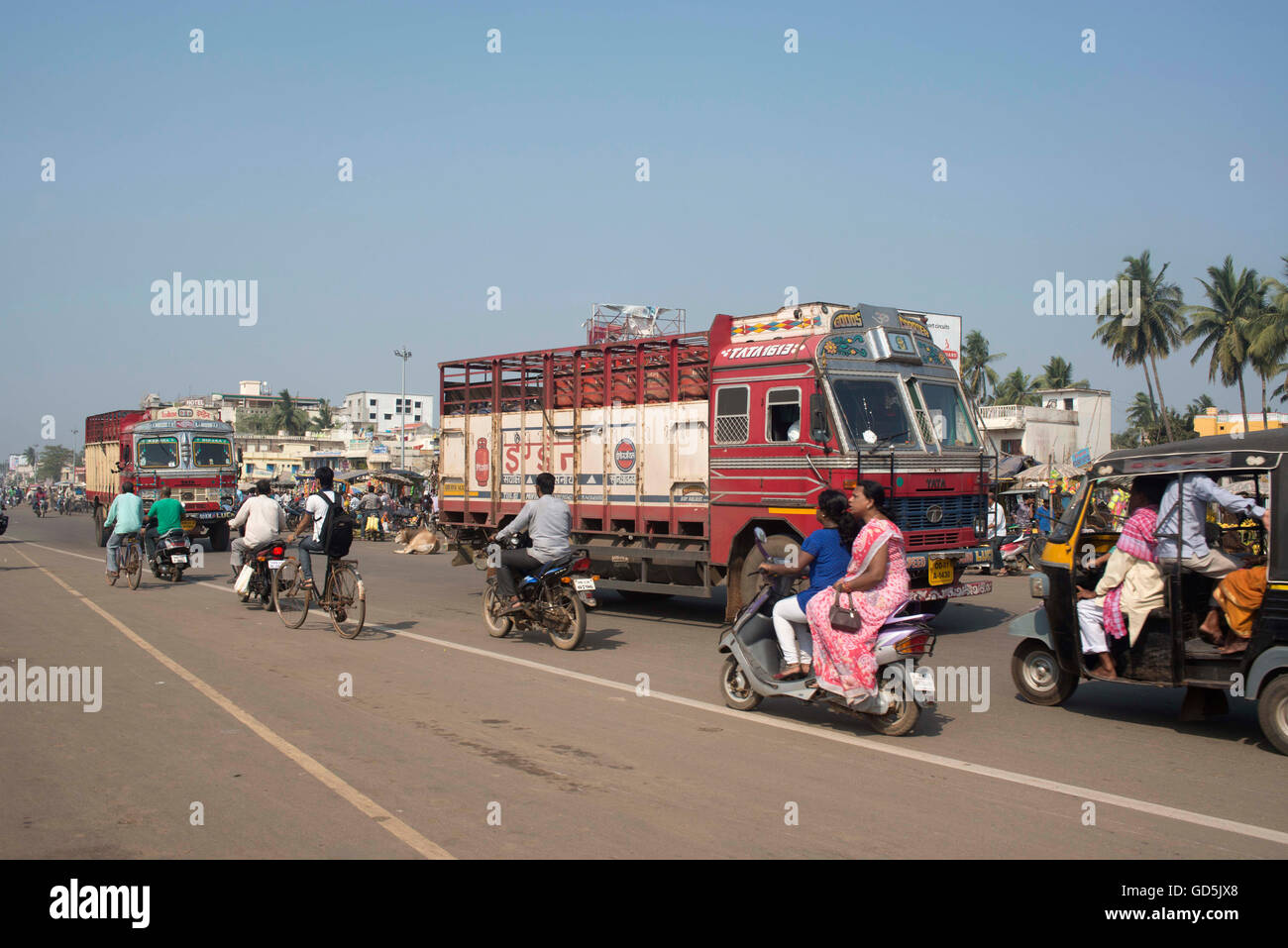 India orissa puri grand road hi-res stock photography and images - Alamy